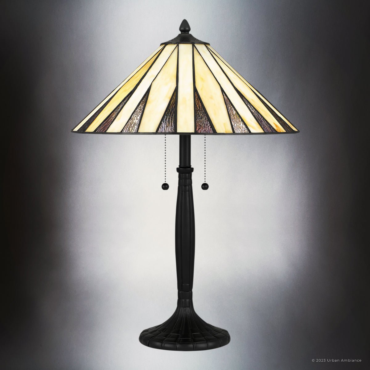 UQL7002 Woolwich Tiffany Table Lamp with Cottagecore Style, 23.5''H x ...